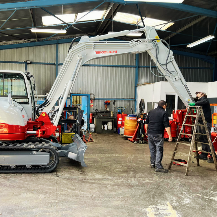 Vente Mini-pelle Toulouse - Neuf & Occasion – JMM-Location